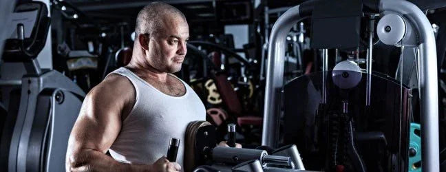 Training Guide for Building Muscle at 40 – MaxiNutrition